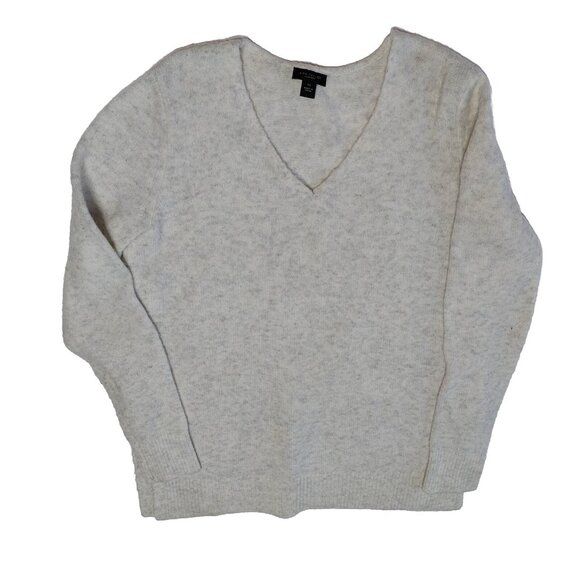 Ann Taylor | Sweaters | Ann Taylor Factory Cream Gray Long Sleeve V ...